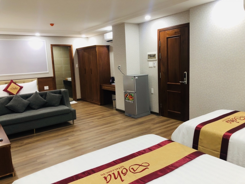 15 Best Hotels To Stay Near HCMC Airports